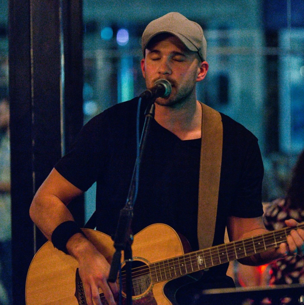 Rob Bull - Charters Bar - Peterborough